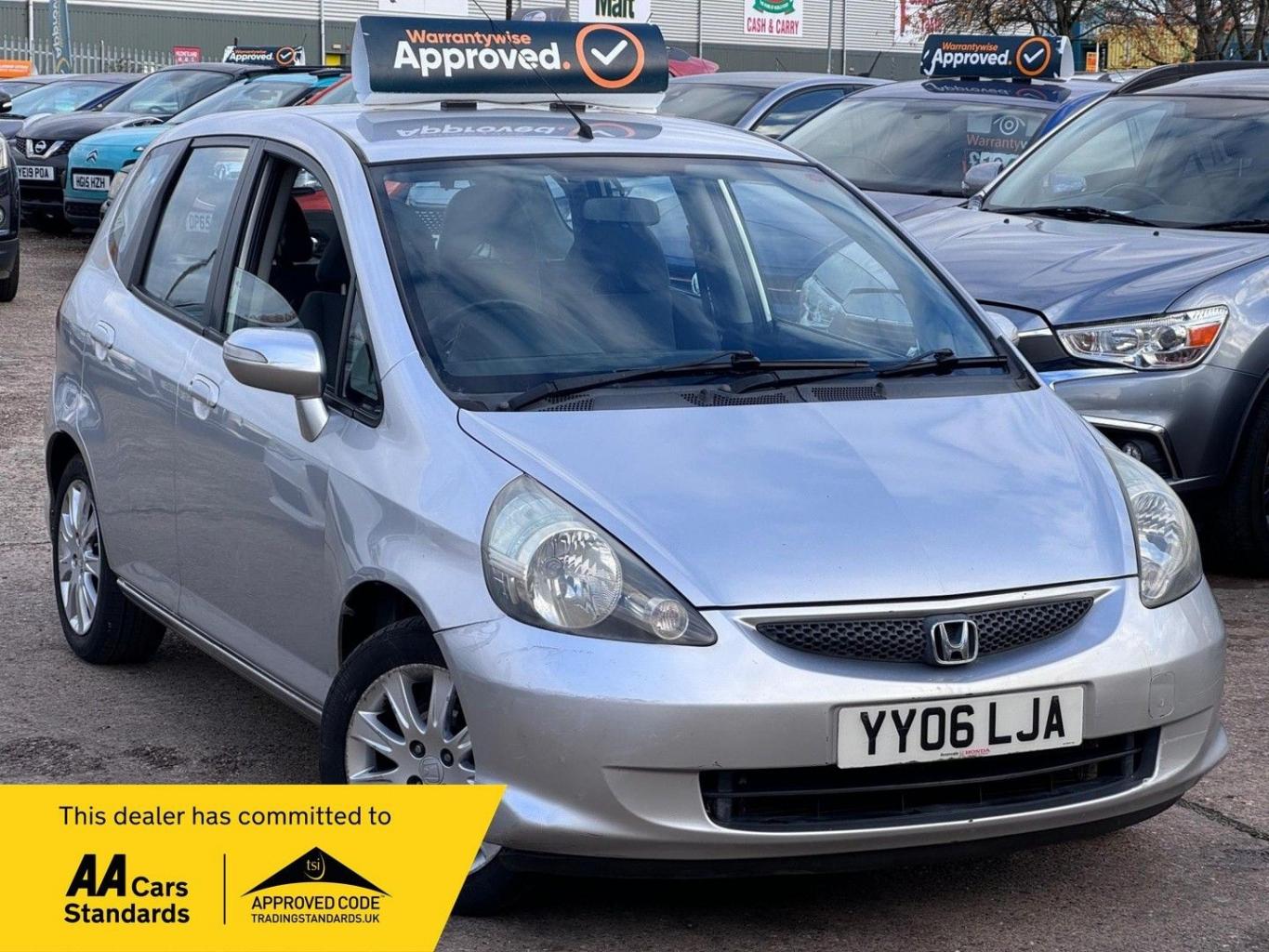 Honda Jazz Se Cvt from GMC Motors